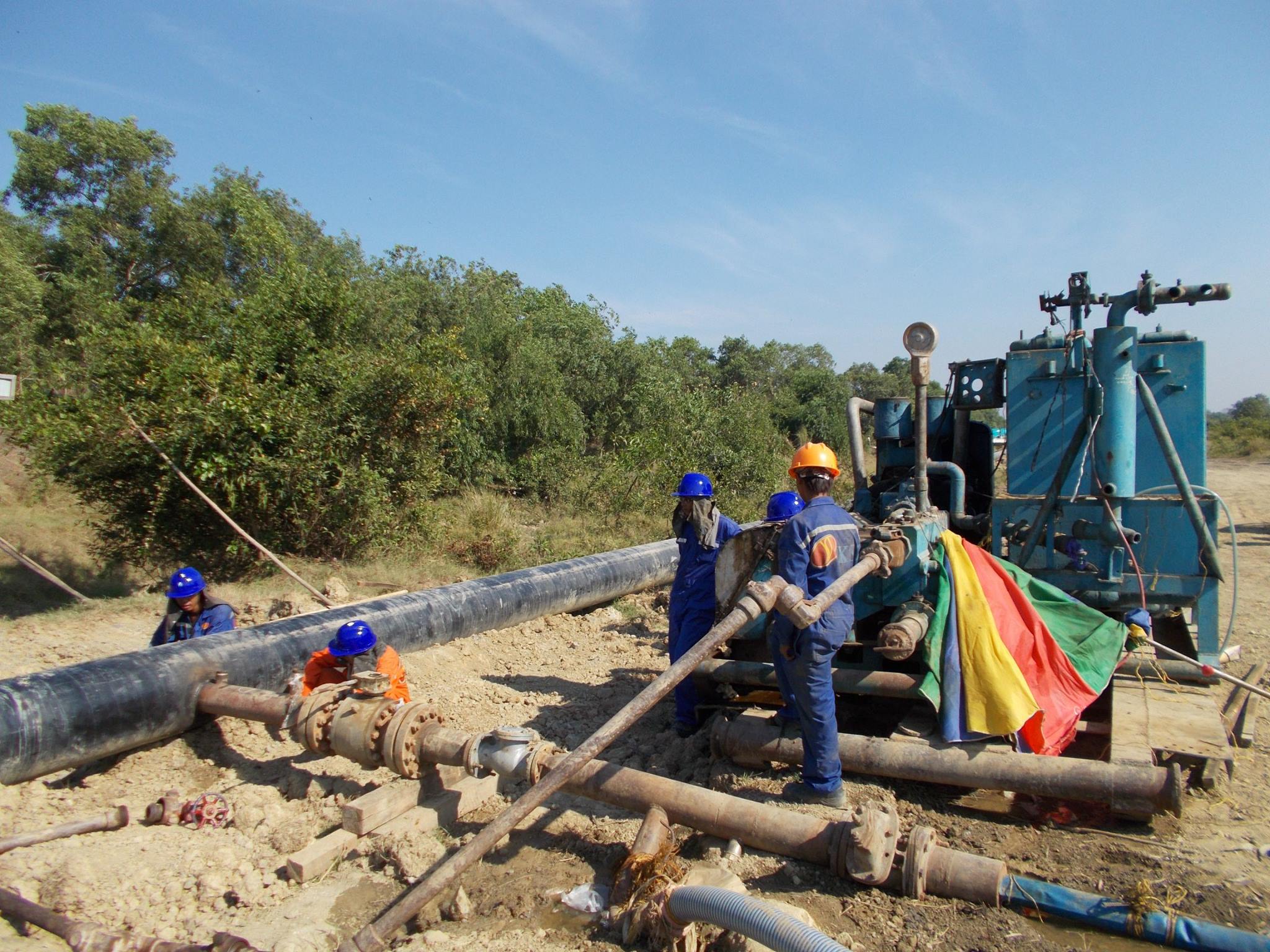Onshore Pipeline Construction - KYAW SU THWAY