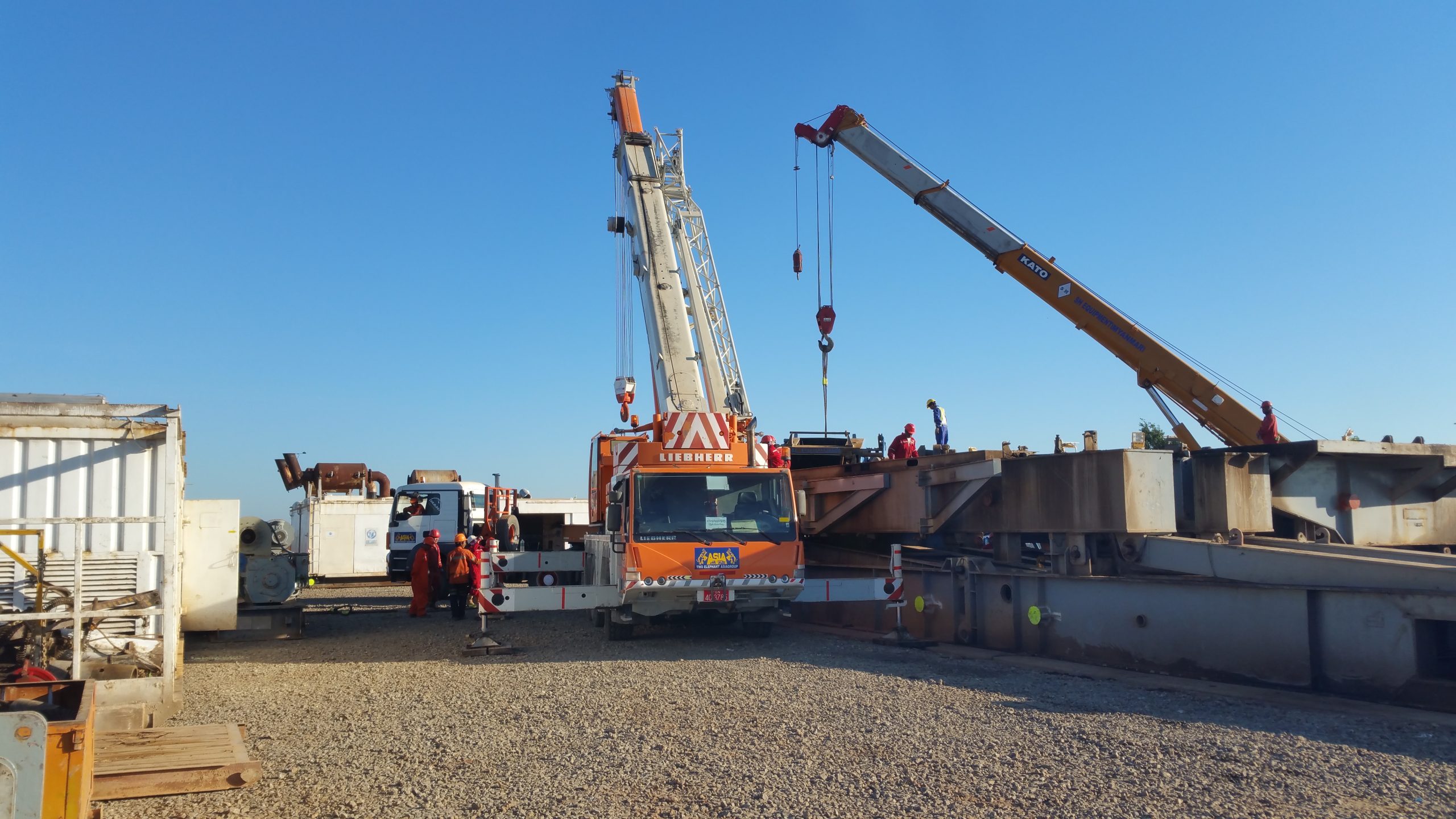 Onshore Drilling Rig Mobilization, Rig Up/Down Activities - KYAW SU THWAY