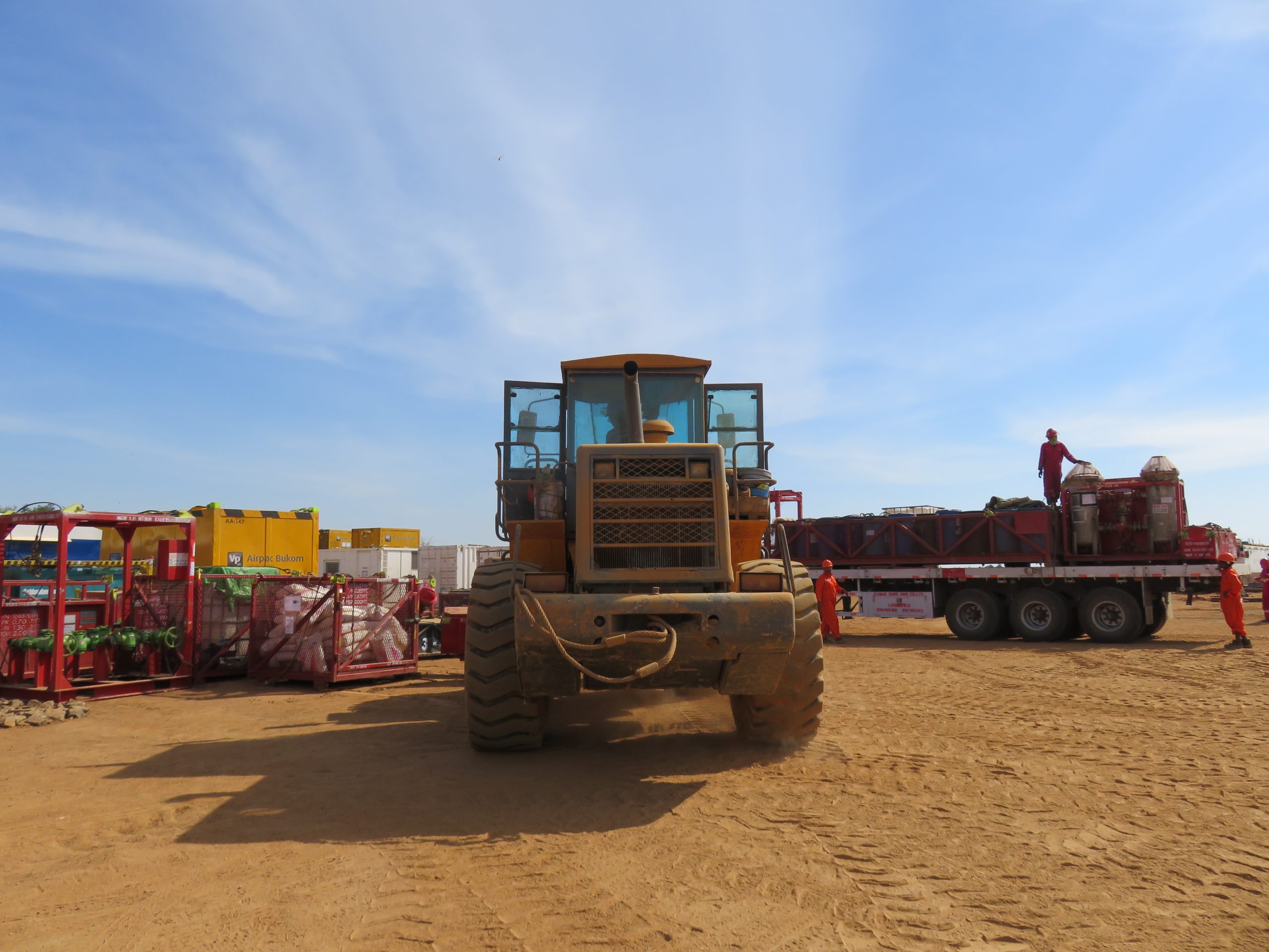 Onshore Drilling Rig Mobilization, Rig Up/Down Activities - KYAW SU THWAY